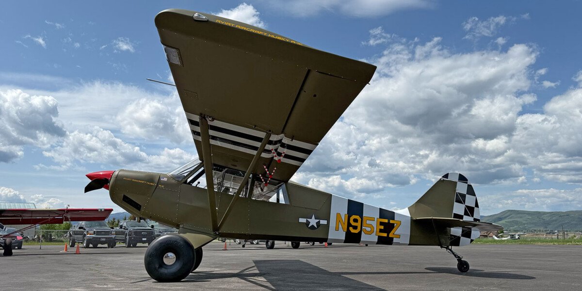 200 HP STOL Husky Aircraft with Military Paint Scheme | Aircraft ...